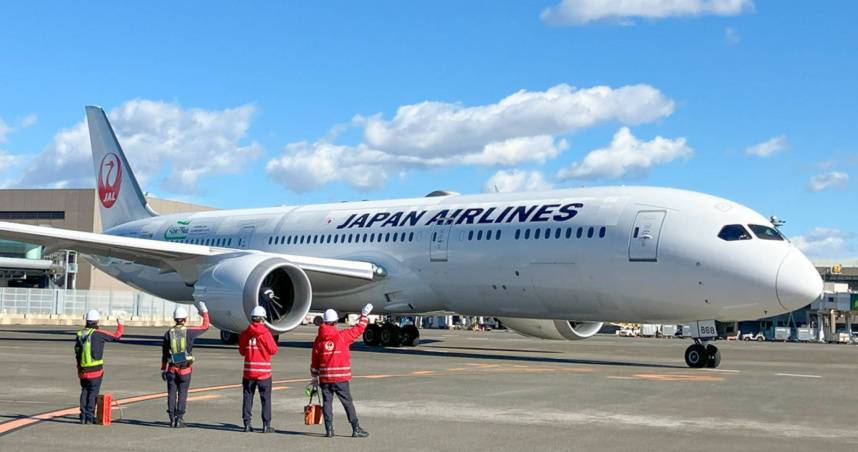 日航空服員「酒精超標」！航空公司緊急換人飛 航班延誤40分鐘 | CTWANT | LINE TODAY