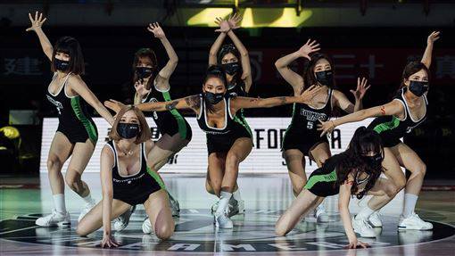 PLG年度啦啦隊 她們是球迷首選！ | 三立新聞網 | LINE TODAY