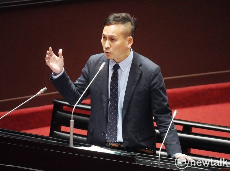 爆「TaiwanPlus」4年燒58億 葉元之：燒錢沒效果「不如撤了」 | 新頭殼 | LINE TODAY