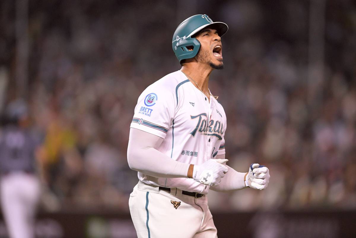 台鋼雄鷹》離開打線近1個月對自己很生氣 魔鷹：想健康完成整個賽季 | TSNA | LINE TODAY