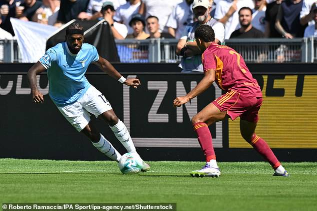 ลาโอ้ส่อลงดาบปรับ 'ตาวาเรส' ทิ้งทีมระหว่างแข่ง | Soccersuck | LINE TODAY