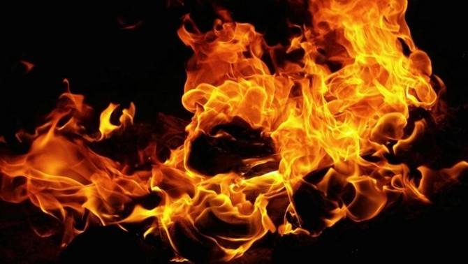 ไฟไหม้โรงพยาบาลทางเหนือของอินเดีย ทารกเสียชีวิต 10 ราย | JS100 | LINE TODAY