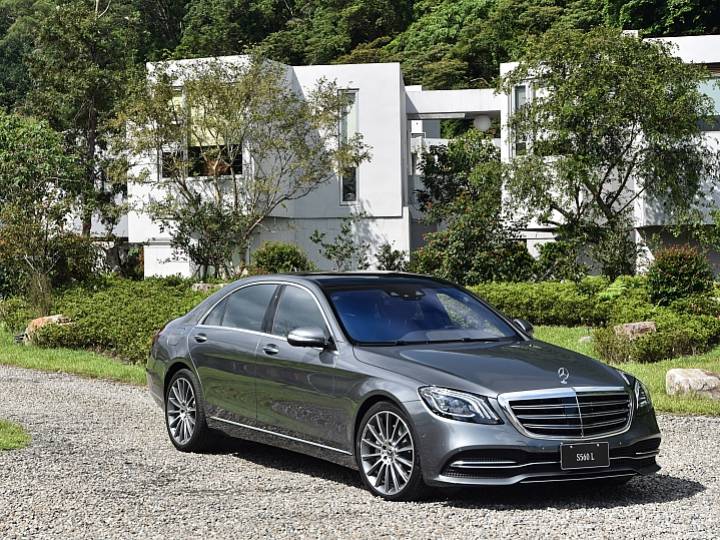 不容動搖的豪華典範 Mercedes-Benz 小改款S350d/S560 L完整試駕！ | Mobile01 | LINE TODAY