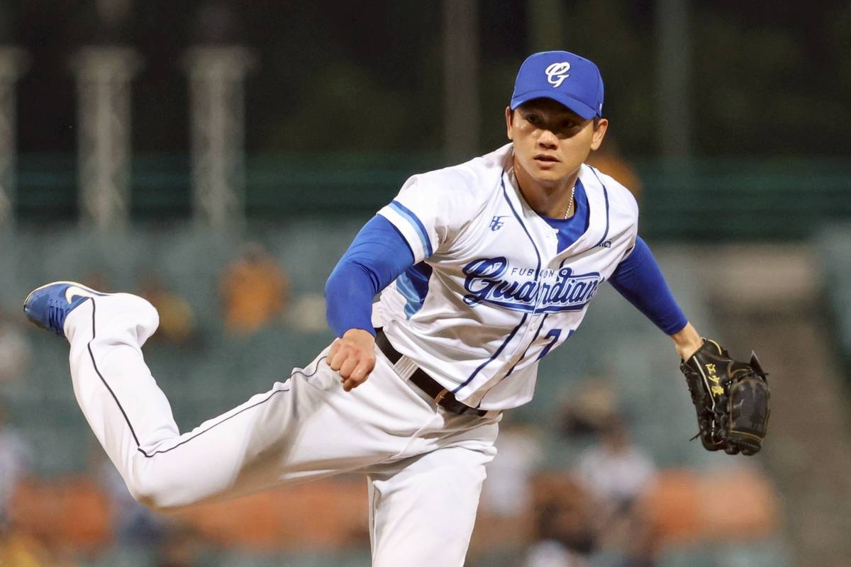 統一獅》選不選江少慶應該不是太困難 可以狀況類似的胡智爲來評估 | TSNA | LINE TODAY