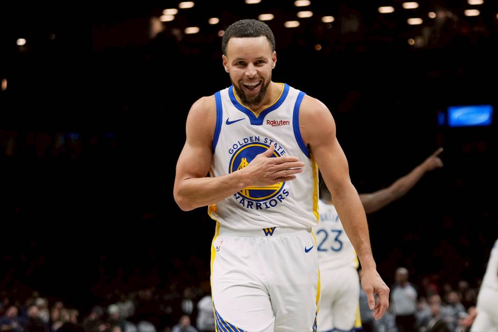 NBA》Curry生涯總得分超越KG寫全新里程碑 勇士客場踢館籃網雙喜臨門 | 緯來體育新聞 | LINE TODAY