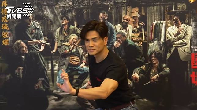 演活《九龍城寨》反派角色人氣狂飆！伍允龍現身台灣 親會影迷 | TVBS | LINE TODAY