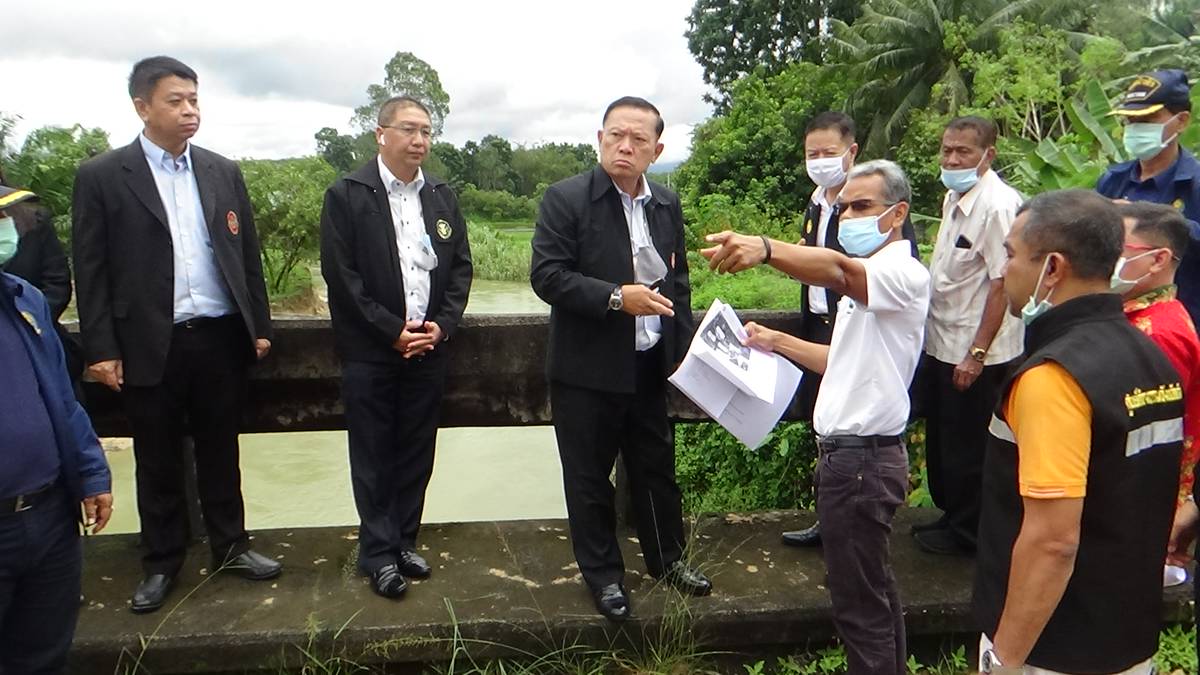 ตรัง ผู้ตรวจการแผ่นดินลงพื้นที่ติดตามปัญหาดูดทราย | 77kaoded | LINE TODAY