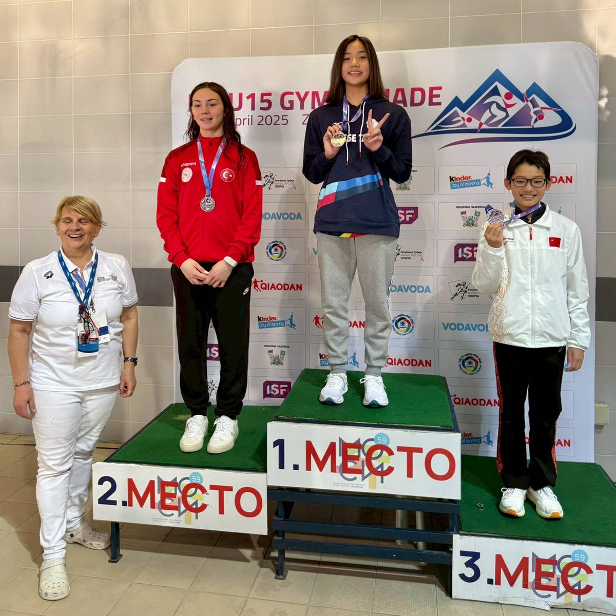 世中運》短水道考驗適應能力 吳兆騏、黃愛軒游泳都摘金 | TSNA | LINE TODAY