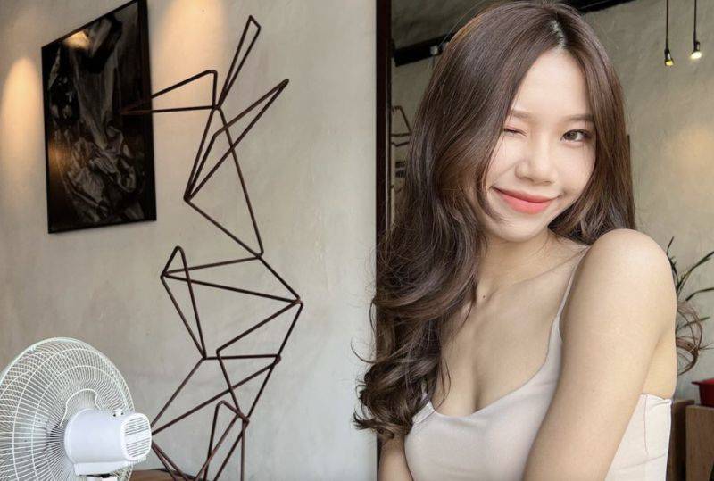 夏芝胸前挖洞熱舞！PTT鄉民全讚爆 | NOWnews 今日新聞 | LINE TODAY