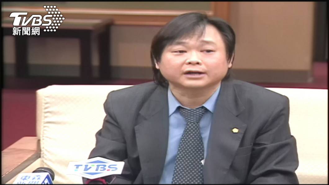 沒比較沒傷害！網翻「1993年」王世堅照瘋傳 | TVBS | LINE TODAY