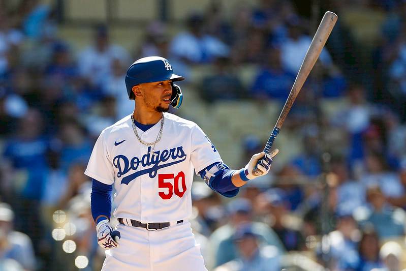 MLB海外賽》道奇隊Betts確定缺席開幕戰！ 嚴重脫水狂掉7公斤 | TSNA | LINE TODAY