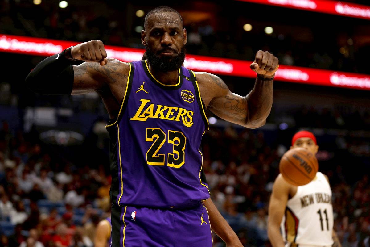 NBA》詹姆斯自曝2011年險些轉戰NFL 海鷹教練卡羅爾曾寄球衣邀試訓 | 麗台運動 | LINE TODAY