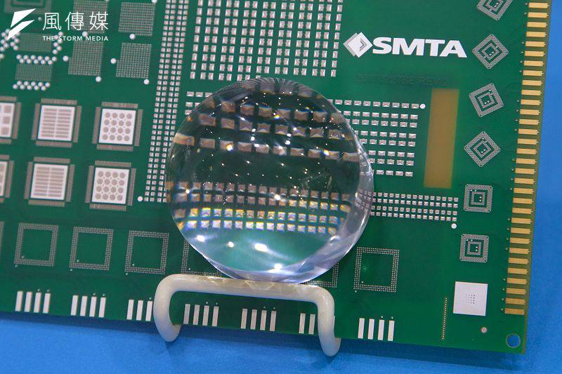 AI伺服器夯，PCB供應鏈要衝了？謝金河點名6檔股價噴發：這家市值跑到1697億 | 風傳媒 | LINE TODAY