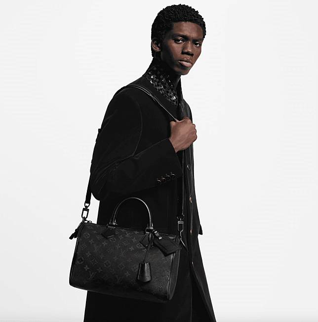 2025 盤點12 款男生必收藏精品包包推薦,從LV Speedy、Dior 馬鞍 2025 盤點12 款男生必收藏精品包包推薦,從LV Speedy、Dior 馬鞍